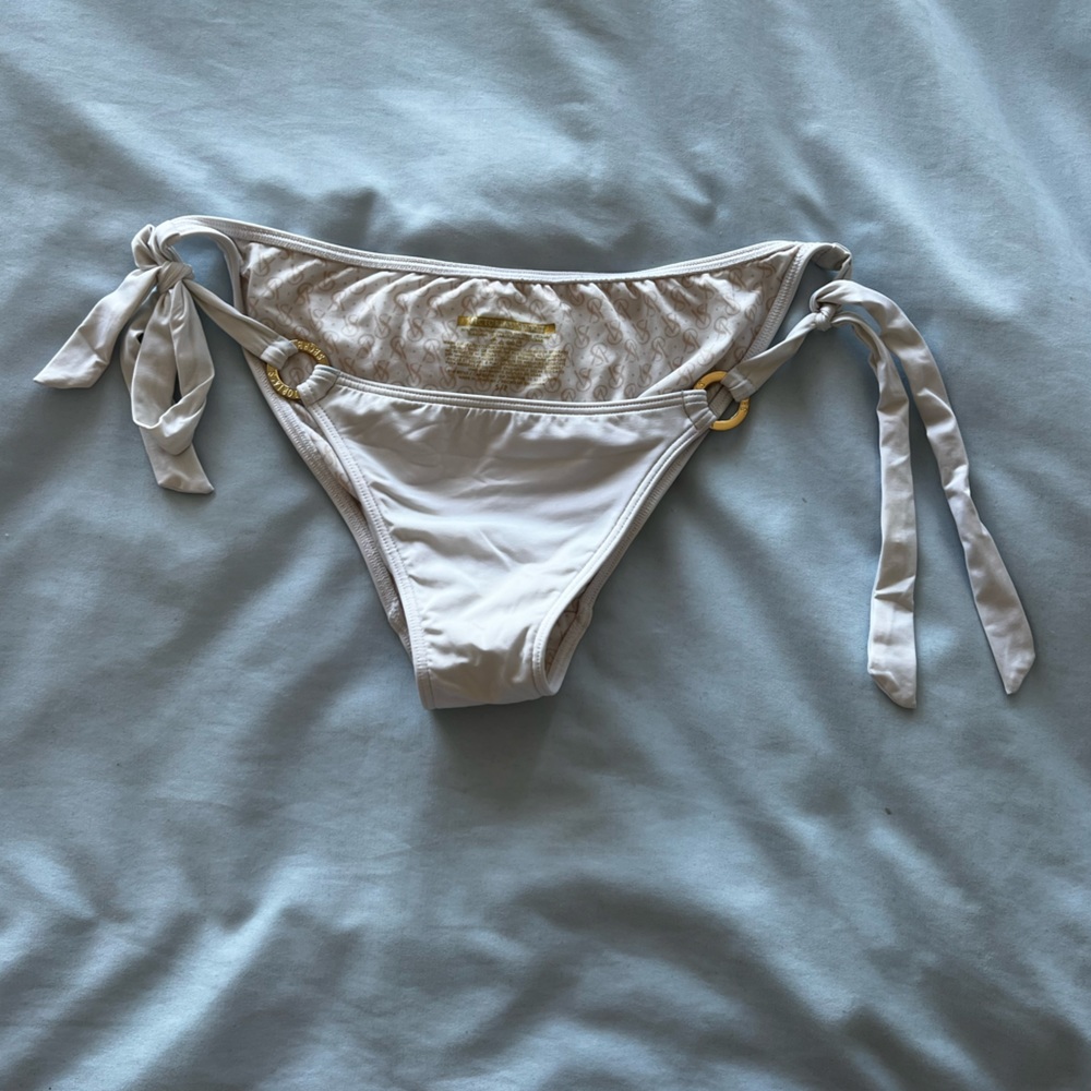 Victoria’s Secret White Thick String Bikini. Sexy - Gem